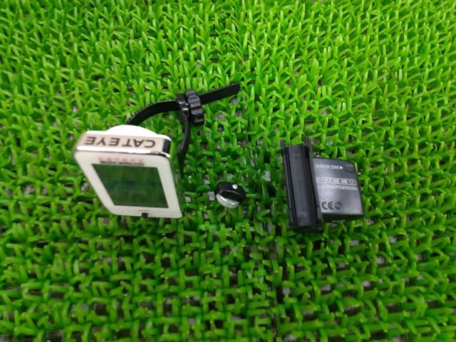 CATEYE MICRO WIRELESS CC-MC200W ワイヤレスサイクルコンピューター | コンピュータを通販で購入する | 中古 ...