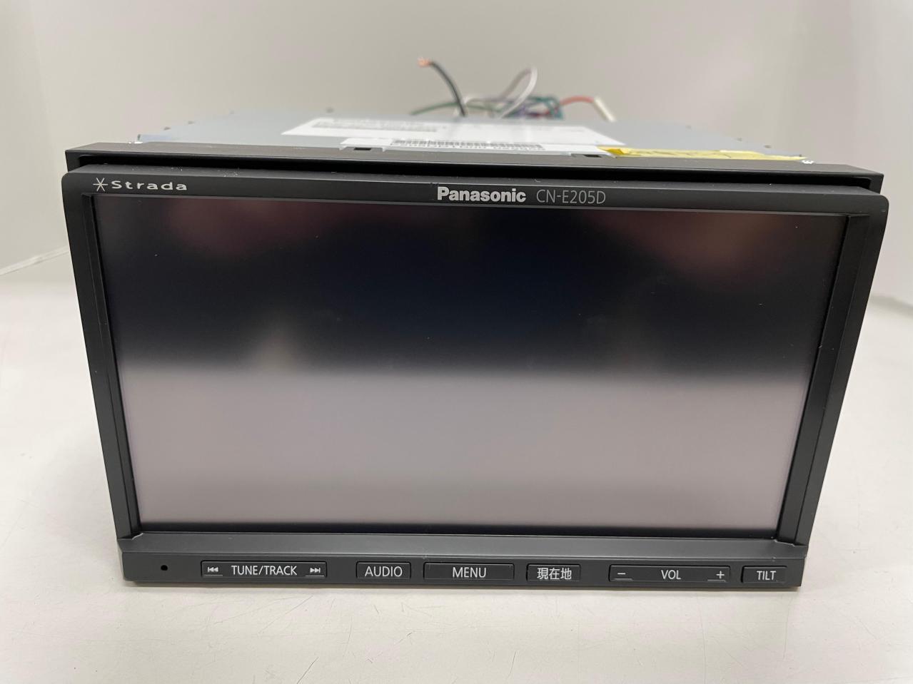 Panasonic CN-E205D | カー用品 カーナビ(地デジ） AV一体メモリーナビ（地デジ）を通販で購入する | 中古カー＆バイク用品の販売ならアップガレージ