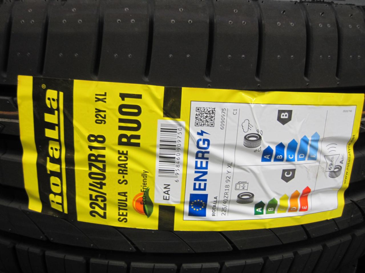 Rotalla RU01 92Y XL 新品タイヤ4本 | カー用品 タイヤ 18インチタイヤを通販で購入する | 中古カー＆バイク用品の販売 ...