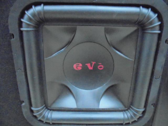 EVO EVO12(30cmサブウーハー) BOX付 | カー用品 スピーカー サブウーハースピーカーBOX付を通販で購入する | 中古カー＆バイク用品の販売ならアップガレージ