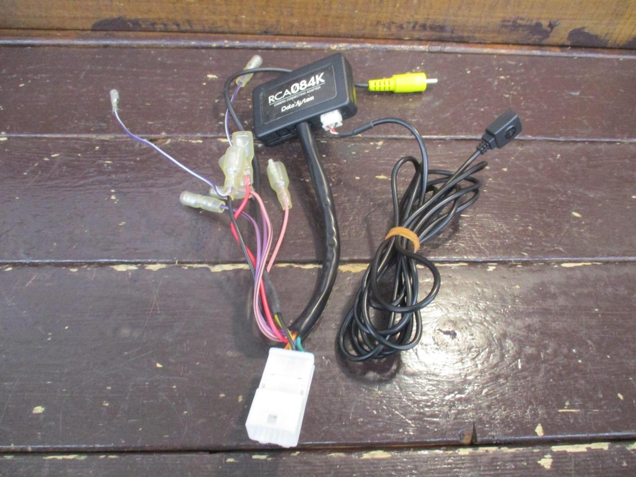 Datasystem RCA084K リアカメラ接続アダプター スズキ車用 | カー用品 カーAVアクセサリー オーディオカプラー・ケーブル類を通販で購入する | 中古カー＆バイク用品の販売 ...
