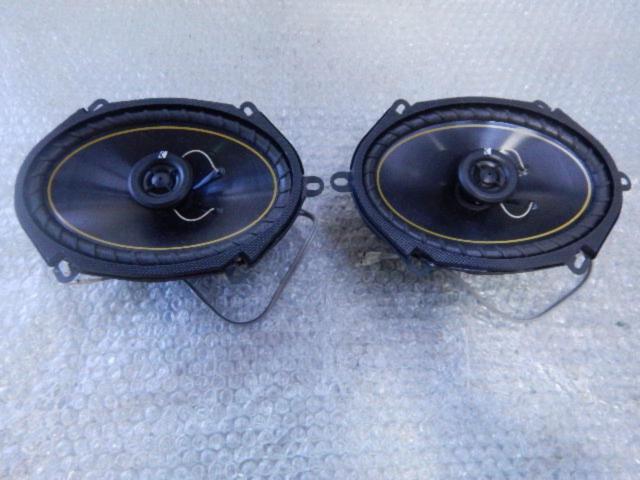 KICKER 2WAYコアキシャルオーバルスピーカー DS680 (11DS68) | 中古品 | アップガレージ 群馬前橋店 | カー用品 ...