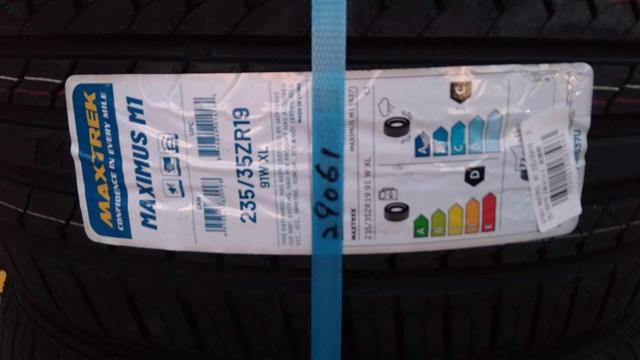 MAXTREX M1 235/35R19 | 新品 | アップガレージ 福岡新宮店 | カー用品 タイヤ 19インチタイヤを通販で購入する ...