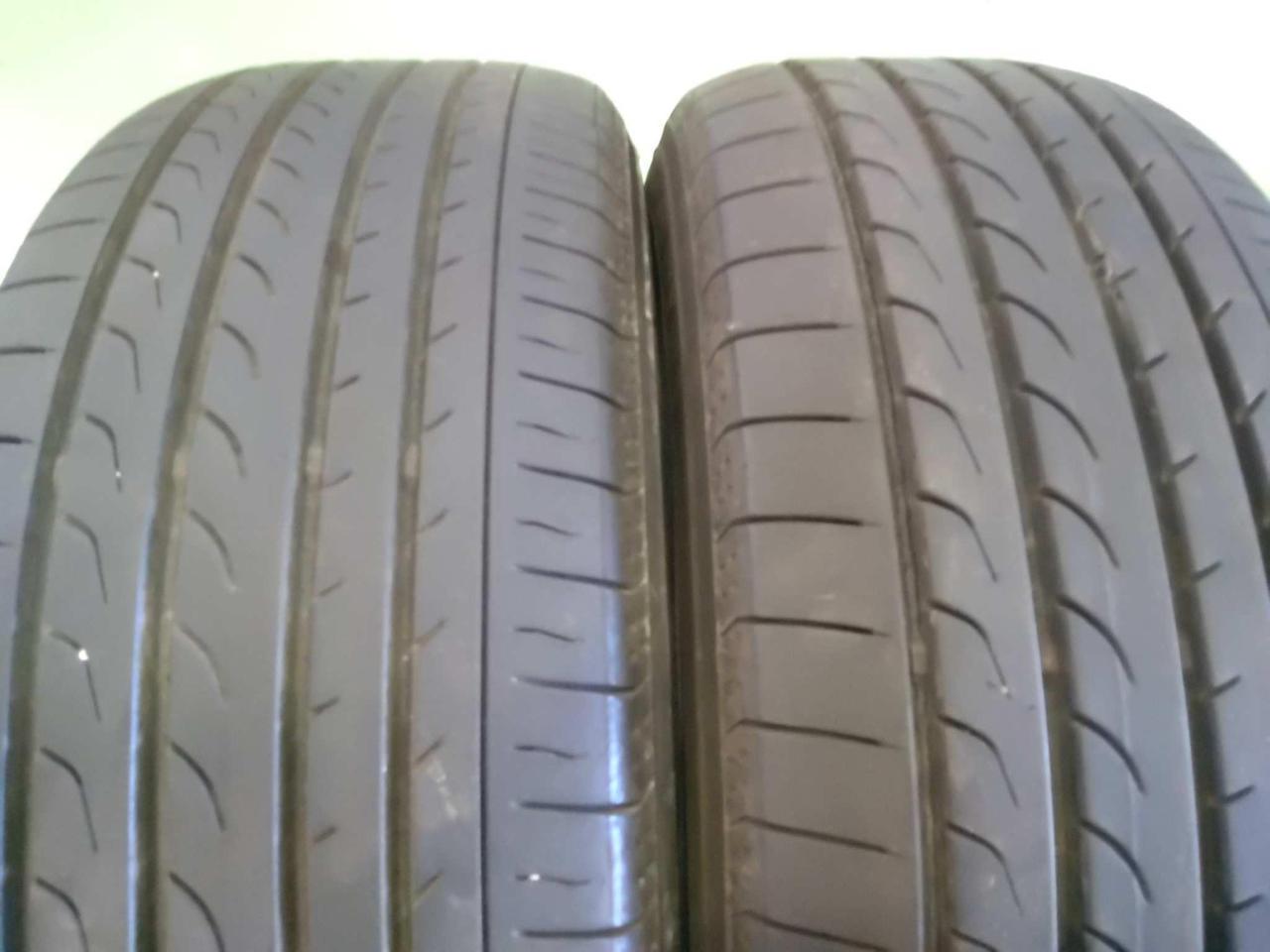 YOKOHAMA BluEarth RV-02 215/60R17 2本セット | カー用品 タイヤ 17インチタイヤを通販で購入する | 中古カー＆バイク用品の販売ならアップガレージ