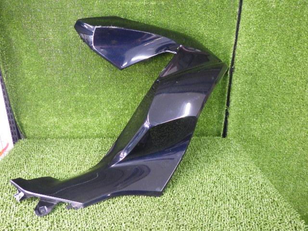 【HONDA】 純正右側アッパーカウル PCX125 型式JK05 黒 刻印64501-K1Z-J100 | バイク用品 外装 サイドカバー ...