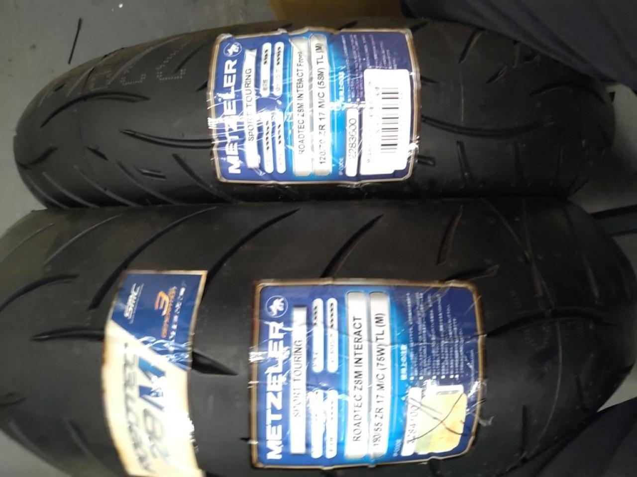 メッツラー 前後タイヤZ8M 120/70-17&190/55-17 | わけあり | アップガレージ ライダースナップス三鷹東八店 ...