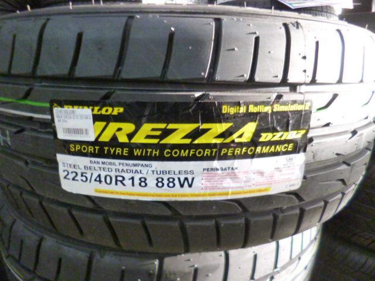 DUNLOP DIREZZA DZ102 225/40R18 88W 2024年製 | カー用品 タイヤ 18インチタイヤを通販で購入する | 中古カー＆バイク用品の販売ならアップガレージ