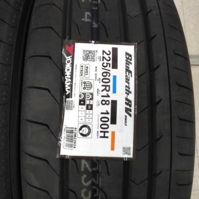 YOKOHAMA BluEarth RV03 | カー用品 タイヤ 18インチタイヤを通販で購入する | 中古カー＆バイク用品の販売ならアップガレージ