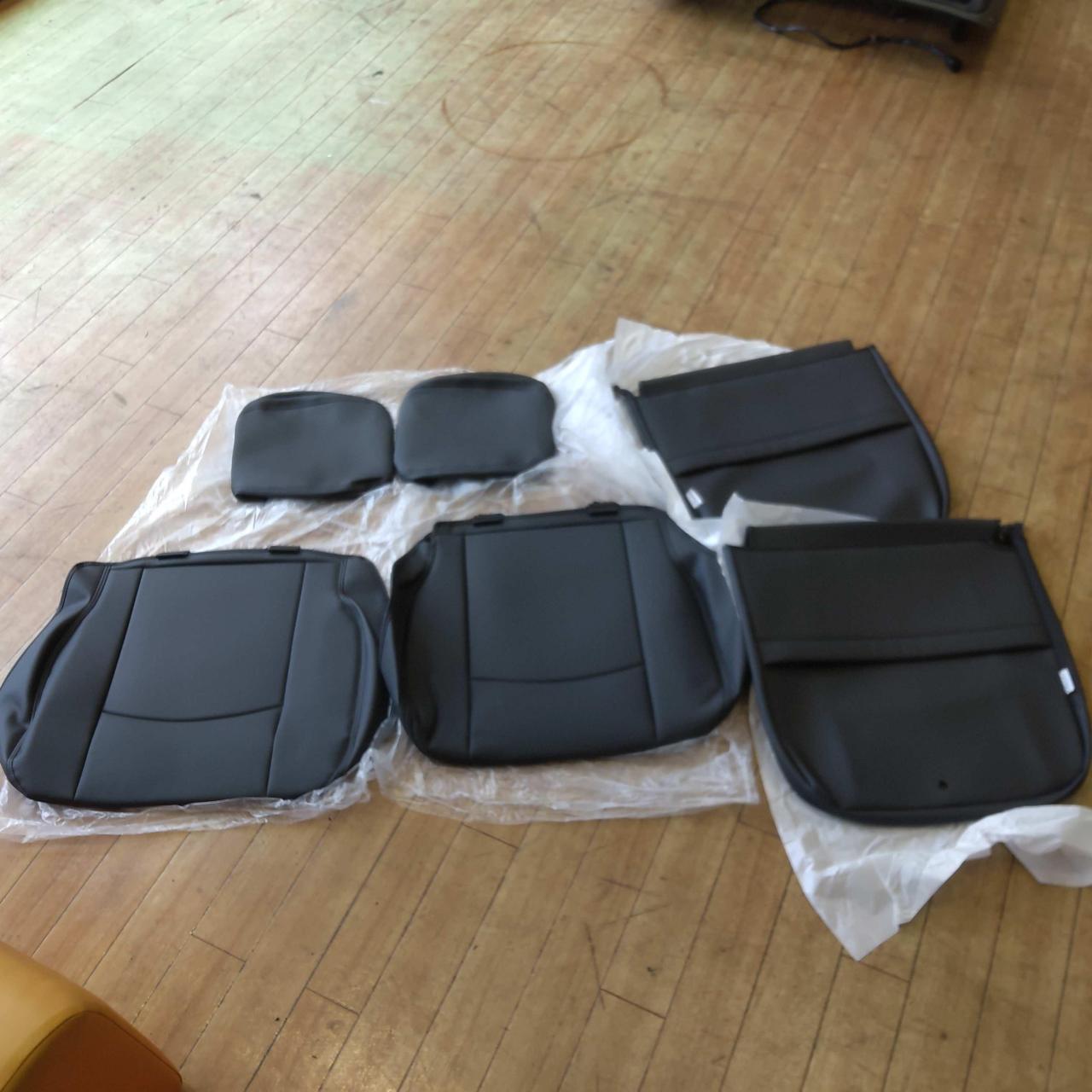 ★最終値下げ★Clazzio シートカバー クラッツィオ ストロングレザー ハイゼットトラックS500P/S510P R4/2～ 品番:ED-4061-01-1 | 新古品 | アップガレージ ...