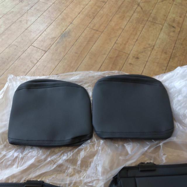 ★最終値下げ★Clazzio シートカバー クラッツィオ ストロングレザー ハイゼットトラックS500P/S510P R4/2～ 品番:ED-4061-01-1 | 新古品 | アップガレージ ...