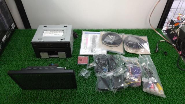 ワケアリ Regeo AZ-921 9インチフローティングナビ | わけあり | アップガレージ 函館北斗店 | カー用品 カーナビ(地デジ） AV一体メモリーナビ（地デジ）を通販で購入する ...