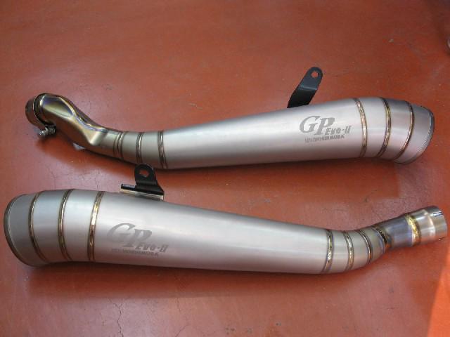 YOSHIMURA SLIP-ON GP Evo-2チタンサイクロン & EXHAUST SHOOTER 【GSX-R1000(’07～’08 ...