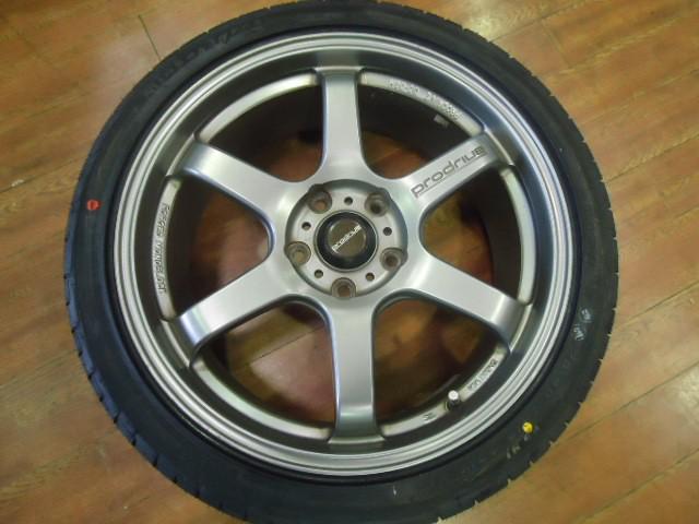 BRIDGESTON(ブリジストン) Prodrive GC-06H + Pinso Tyres(ピンソ タイヤ) PS-91 225 ...