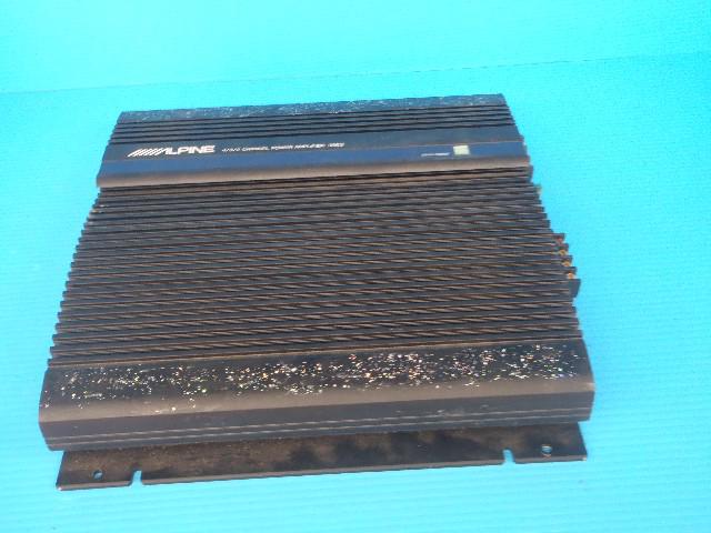 ALPINE 3553 4chパワーアンプ | 中古品 | アップガレージ 越谷店 | カー用品 アンプを通販で購入する | 中古カー＆バイク ...