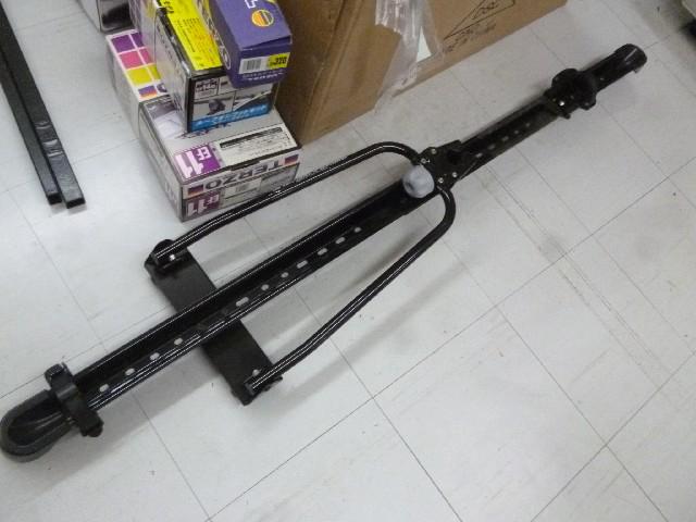 TERZO EC4 正立式サイクルキャリア | 中古品 | アップガレージ 一宮インター店 | カー用品 キャリアを通販で購入する | 中古カー＆バイク用品の販売ならアップガレージ