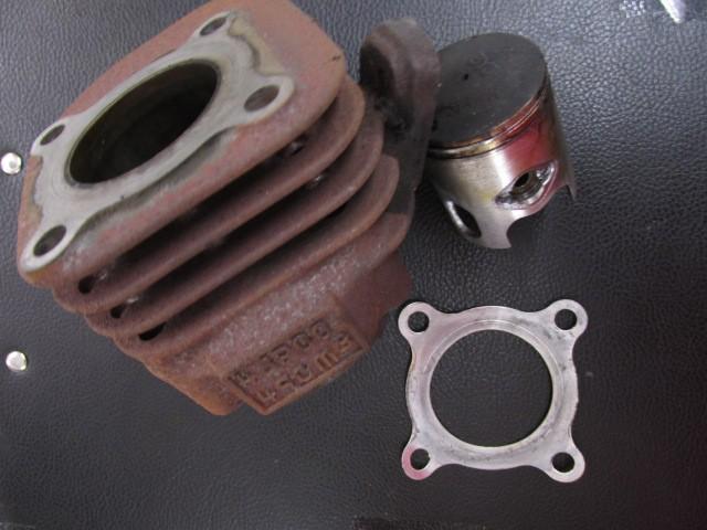 YAMAHA(ヤマハ) ビーノ(5AU)純正シリンダー&ピストンset | バイク用品 エンジン・フレーム シリンダー・ボアアップキット(二輪 ...