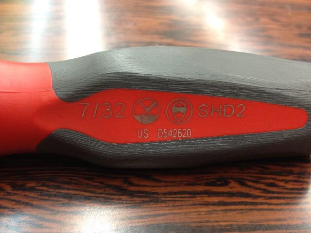 Snap-on D542620 マイナスドライバー | カー用品 メンテナンス 工具を通販で購入する | 中古カー＆バイク用品の販売ならアップガレージ