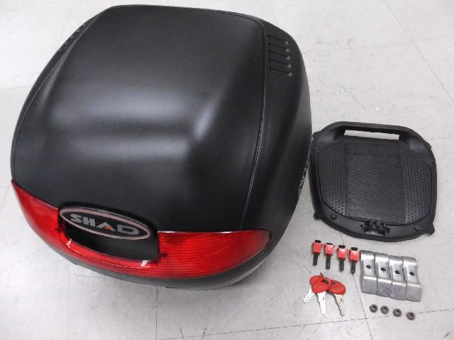 SHAD(シャッド) SH25トップケース(ベース付き) 【容量25リットル】 | バイク用品 ツーリング用品 BOX(二輪)を通販で購入する | 中古カー＆バイク用品の販売ならアップガレージ