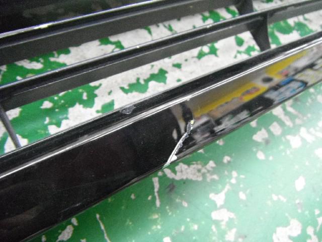 TOYOTA ハイエース200系純正 フロントグリル (53100-26210/53100-26220/53111-26340/53111 ...