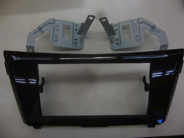 日産純正(NISSAN) オーディオパネル 【68260-4CE0A】 | 中古品 | アップガレージ 静岡富士店 | カー用品 ボディパーツ ...