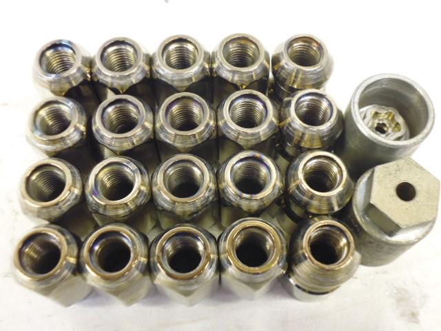 WORK MC GARD 04640 ロックナットSET | カー用品 タイヤホイール関連 取付ナットを通販で購入する | 中古カー＆バイク用 ...