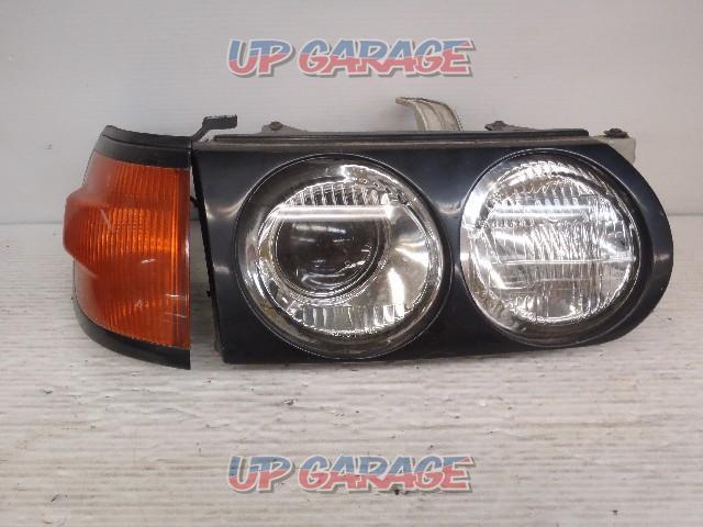 ☆お顔を変えてイメージチェンジ!!☆TOYOTA EP82 スターレット GTターボ 後期純正ヘッドライト + コーナーウィンカーレンズ ...