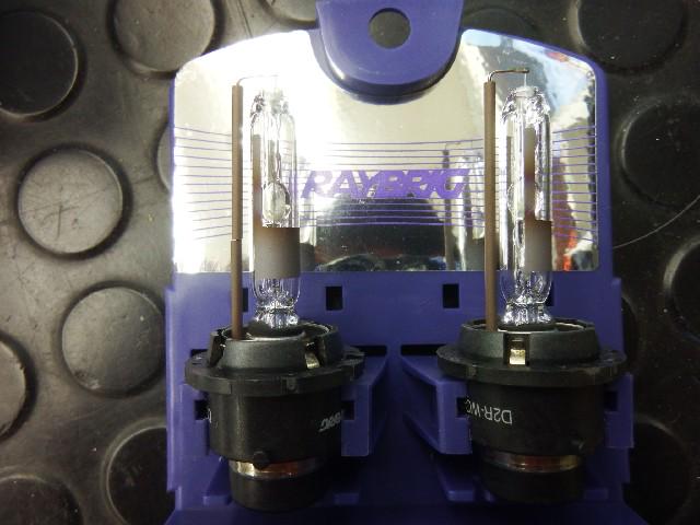 \2990 RAYBRIG 純正交換HIDバルブ | カー用品 バルブ・HID HIDバルブを通販で購入する | 中古カー＆バイク用品の販売ならアップガレージ