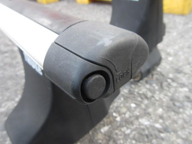 THULE フット 752 + アルミエアロバー 862 + フック kit 1335 人気な廃番エアロバー | カー用品 キャリアの通販 ...