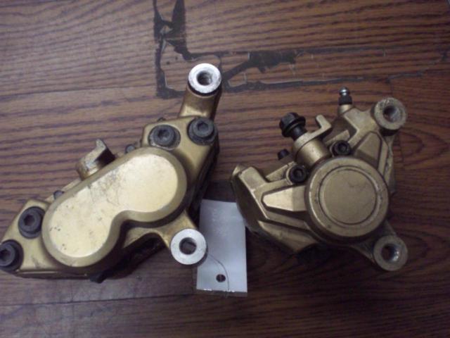 【FZR250】YAMAHA(ヤマハ) 純正前後キャリパーセット【互換性の高いヤマハ系ブレーキ!!】 | バイク用品 ブレーキ キャリパー ...