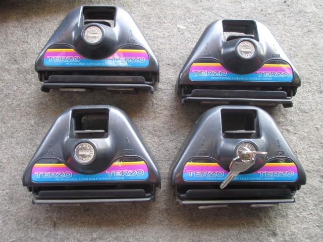 TERZO ベースキャリア EF-DR | 中古品 | アップガレージ 一宮インター店 | カー用品 キャリアを通販で購入する | 中古カー＆バイク用品の販売ならアップガレージ