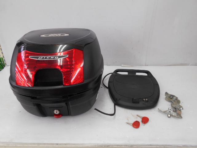 GIVI(ジビ) E26X MICRO(マイクロ)/キャリアBOX【使いやすいコンパクトサイズ!!LEDが半分点灯不良(現状販売)です!!】 | バイク用品 ツーリング用品 BOX(二輪)を ...