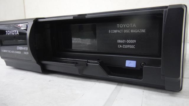 TOYOTA CH8N-H19 (74839/08601-00007/CX-CS0950C) | やや傷や汚れあり | アップガレージ 大阪 ...