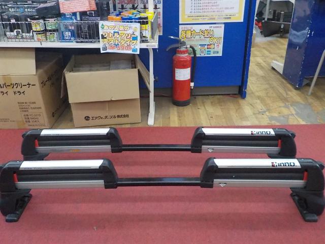 INNO/RV-INNO UK709 + K276 （スノーキャリア+車種専用ステー） | 中古品 | アップガレージ ホイールズ相模原陽光台店 | カー用品 キャリアを通販で購入する ...