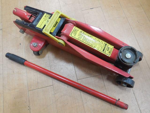 株式会社ベルビック 油圧式フロアジャッキ 品番:CT-710N★持ってて安心!!★ | 中古品 | アップガレージ 三郷インター店 | カー ...