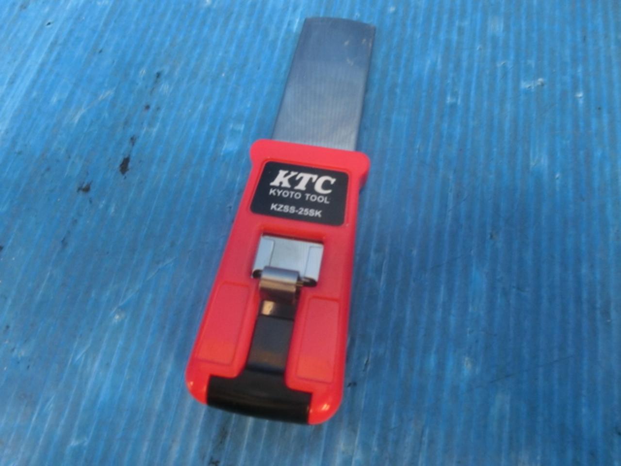 KTC ステッカースクレーパー KZSS-25SK | カー用品 メンテナンス 工具を通販で購入する | 中古カー＆バイク用品の販売ならアップガレージ
