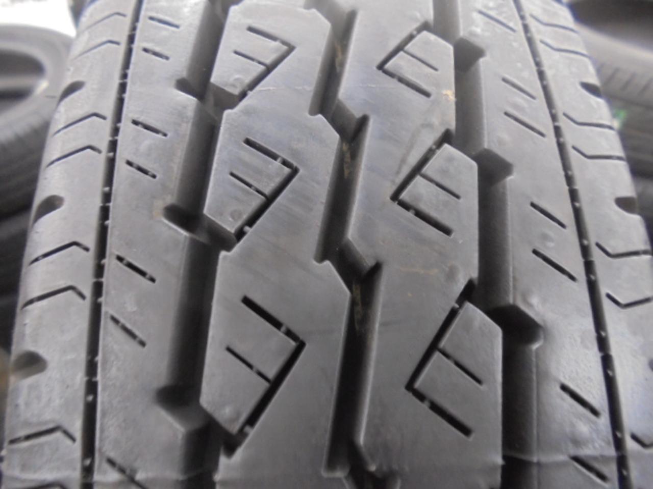 BRIDGESTONE DURAVIS R670 165R14LT6PR (O11003)☆値下げしました!!!☆ | カー用品 タイヤ 14 ...