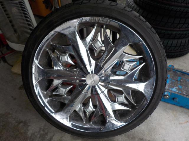 LEXANI Fire star + TRYANGLE TR968 | 中古品 | アップガレージ 横浜戸塚店 | カー用品 タイヤホイール ...