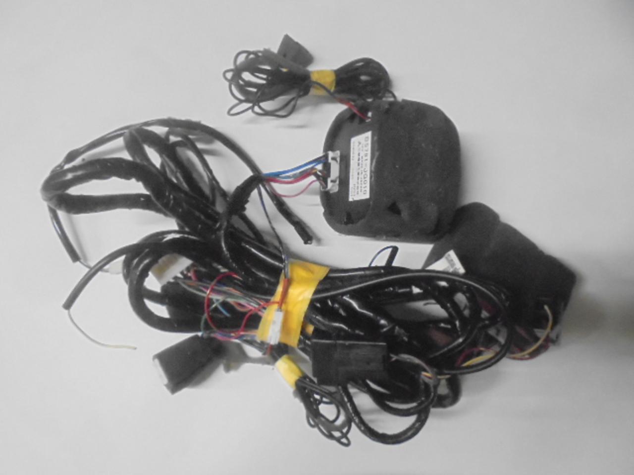 ワケアリ 三菱製 B5850-EW007 + B5791-JG010 コントロールユニット + サイレン | カー用品 電装系 セキュリティを ...