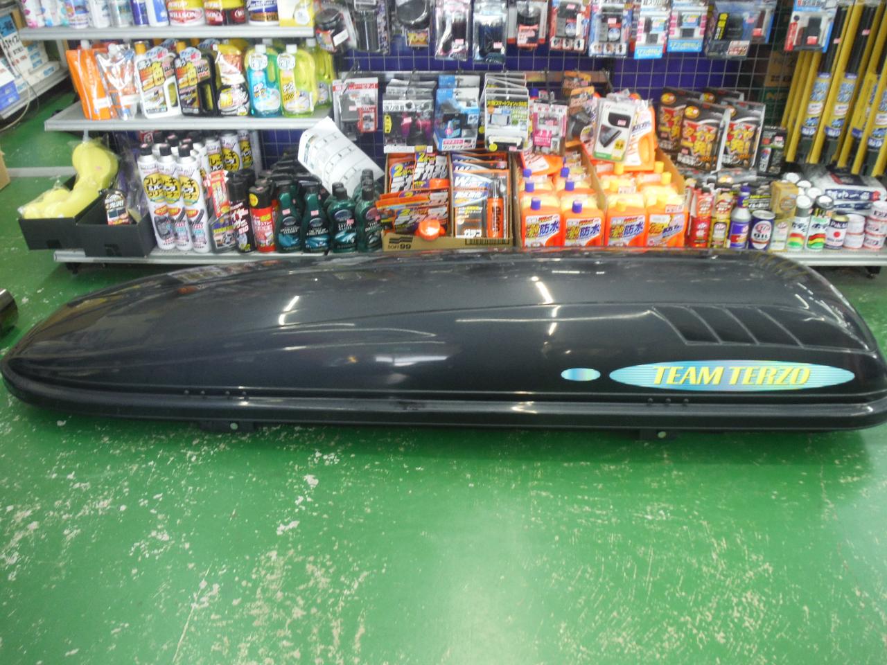 TEAM TERZO ルーフボックス | 中古品 | アップガレージ 大阪門真店 | カー用品 キャリア ルーフBOXを通販で購入する | 中古カー＆バイク用品の販売ならアップガレージ