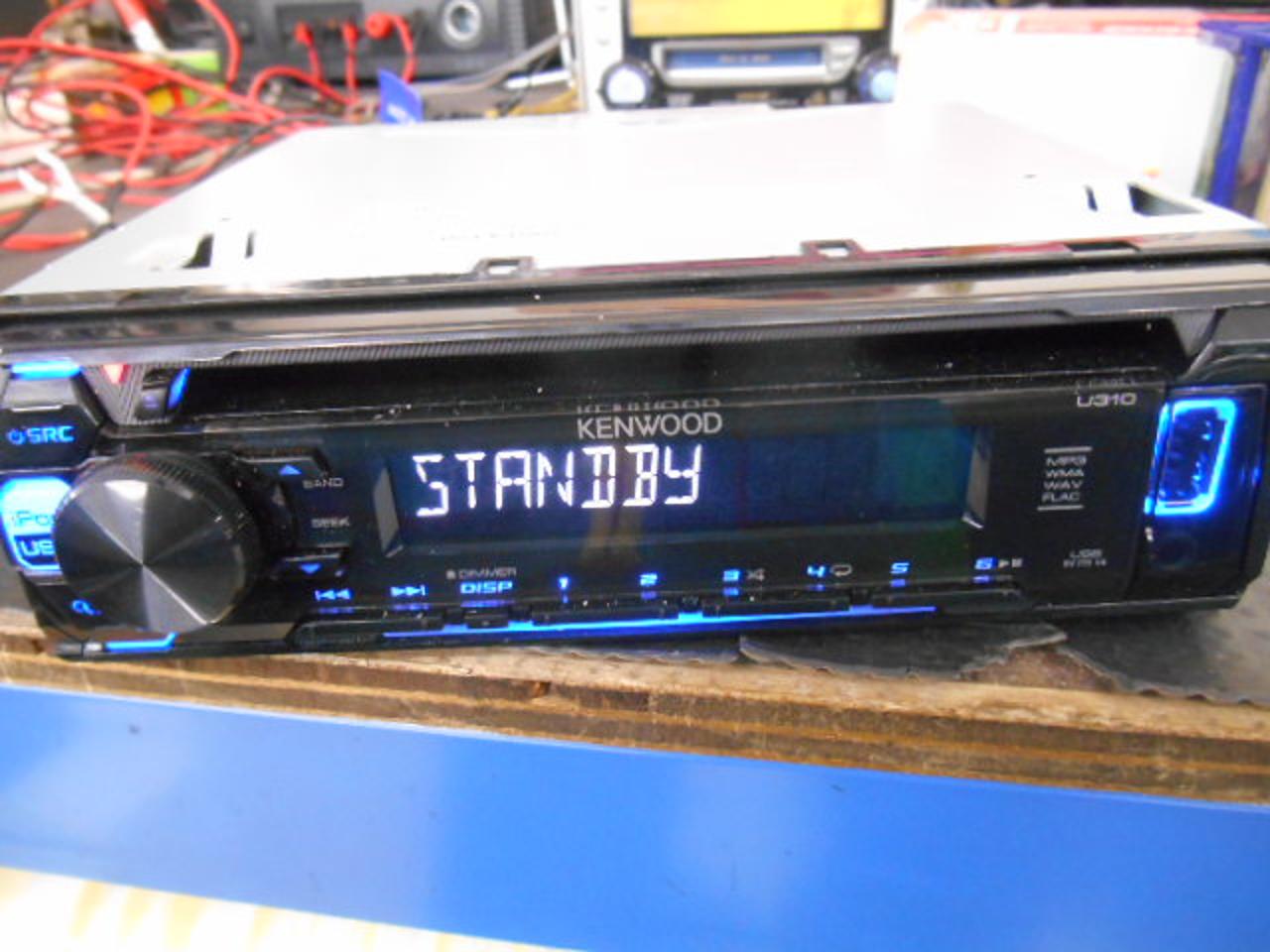 WM1604-546 KENWOOD U310 CD+USB/ipodチューナー + KCA-RC406 リモコン付セット | カー用品 ヘッドユニット CD+USB/i-Podチューナーの ...