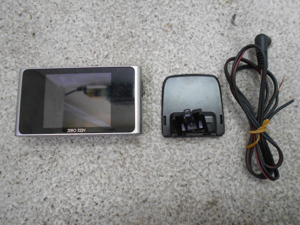 COMTEC ZERO 223V | カー用品 電装系 レーダー探知機を通販で購入する | 中古カー＆バイク用品の販売ならアップガレージ