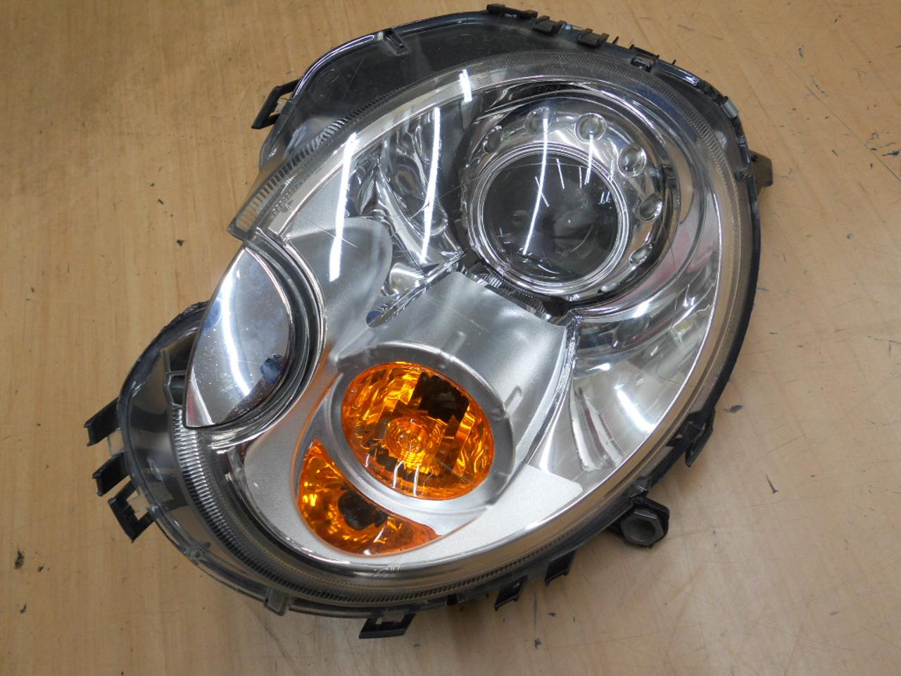 BMW R55 ミニクラブマン後期純正HIDヘッドライト【助手席側のみ】 | カー用品 ボディパーツ ヘッドライトを通販で購入する | 中古 ...