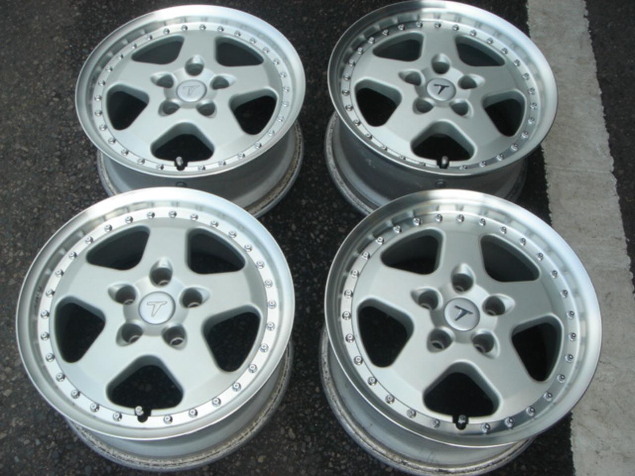 TOM’S(トムス) C7R ホイールのみ 4本セット P05003 | カー用品 アルミホイール 16インチホイールを通販で購入する ...