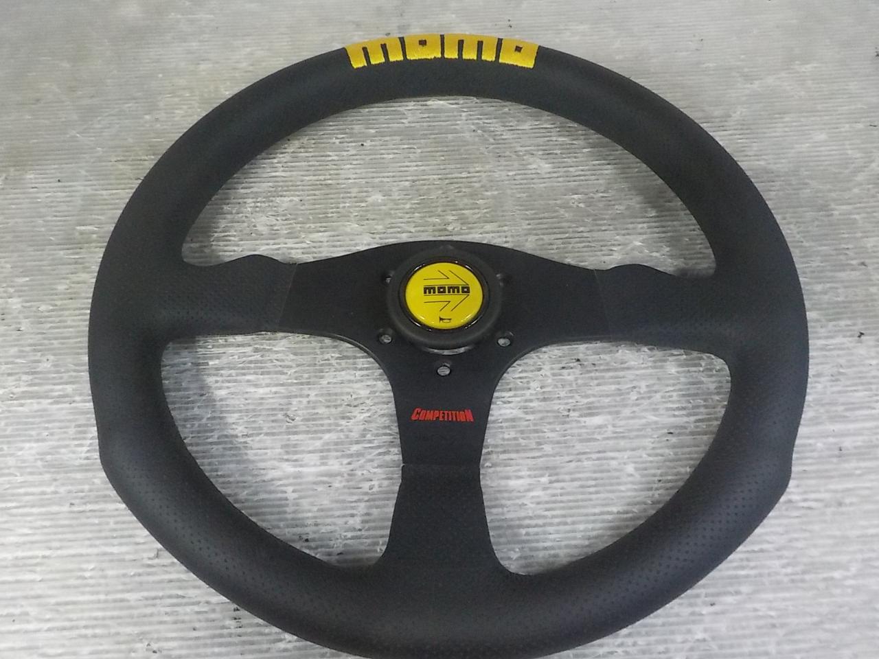 MOMO COMPETITION | カー用品 インテリア ステアリングの通販 | アップガレージ 中古カー＆バイク用品の買取・販売専門店