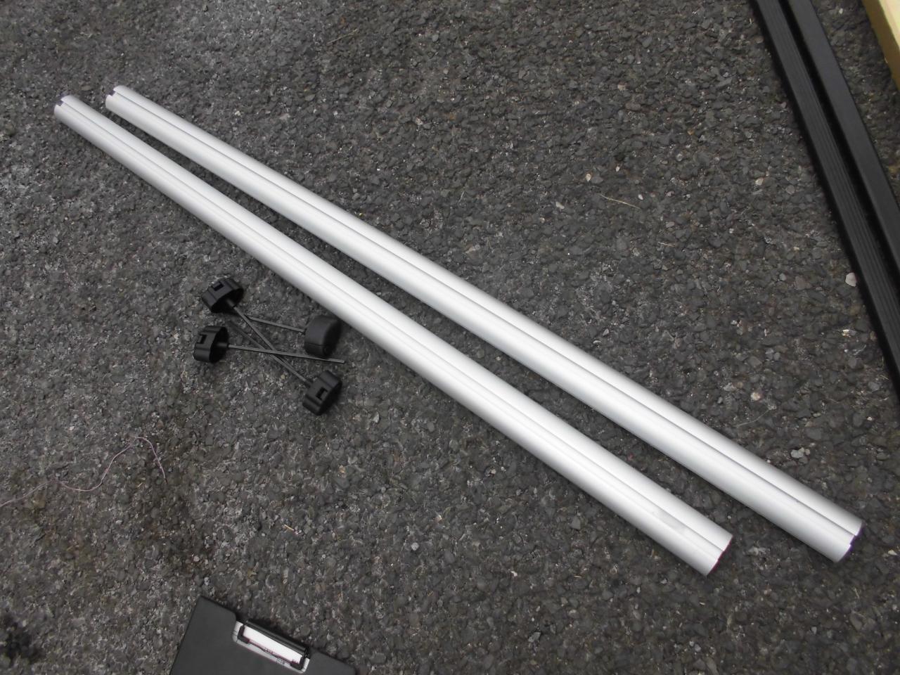 THULE 862エアロバー 【人気のエアロバー!!早い者勝ち♪】 | 中古品 | アップガレージ 練馬店 | カー用品 キャリアを通販で購入 ...