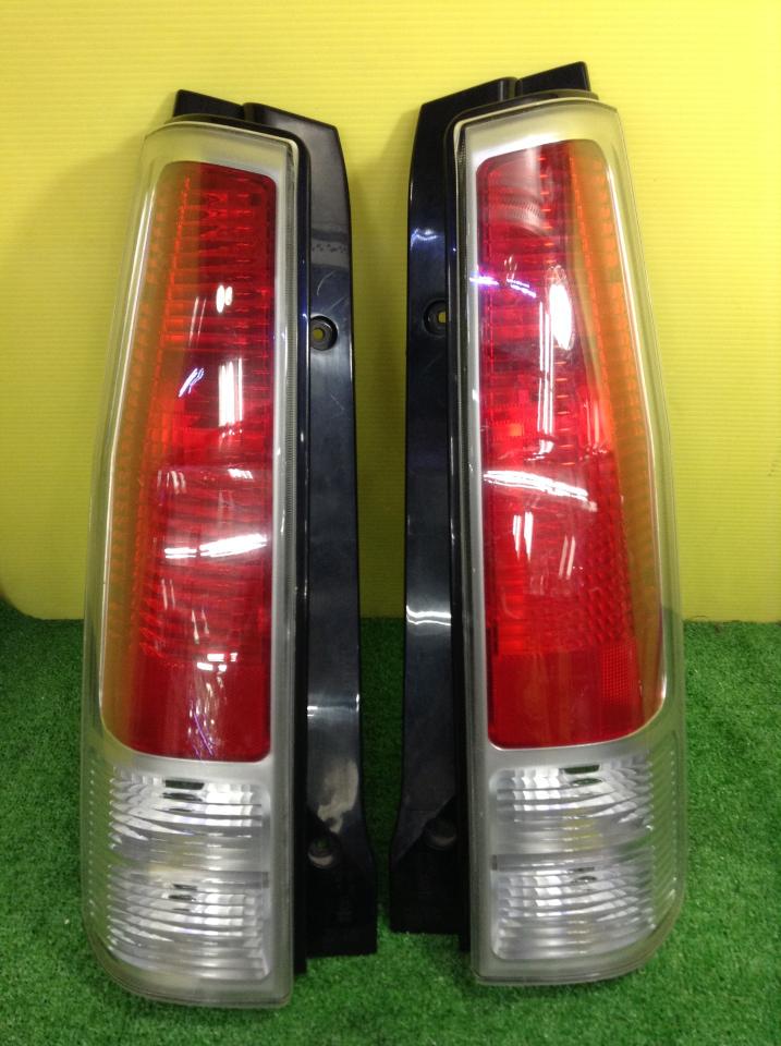 SUZUKI 純正テールレンズ | カー用品 ボディパーツ テールレンズの通販 | アップガレージ 中古カー＆バイク用品の買取・販売専門店