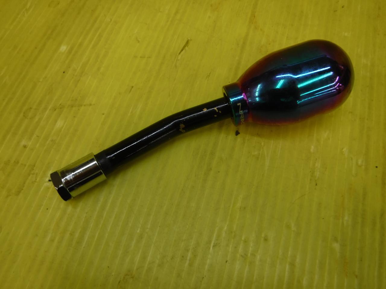 NRG ネオクロームシフトノブ(5速)+エクステンション | カー用品 インテリア シフトノブを通販で購入する | 中古カー＆バイク用品の販売 ...