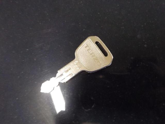 TERZO ローライダーフレックスコンパクト EA436 | 中古品 | アップガレージ 横浜町田総本店 | カー用品 キャリア ルーフBOXを通販で購入する | 中古カー＆バイク用品の販売 ...