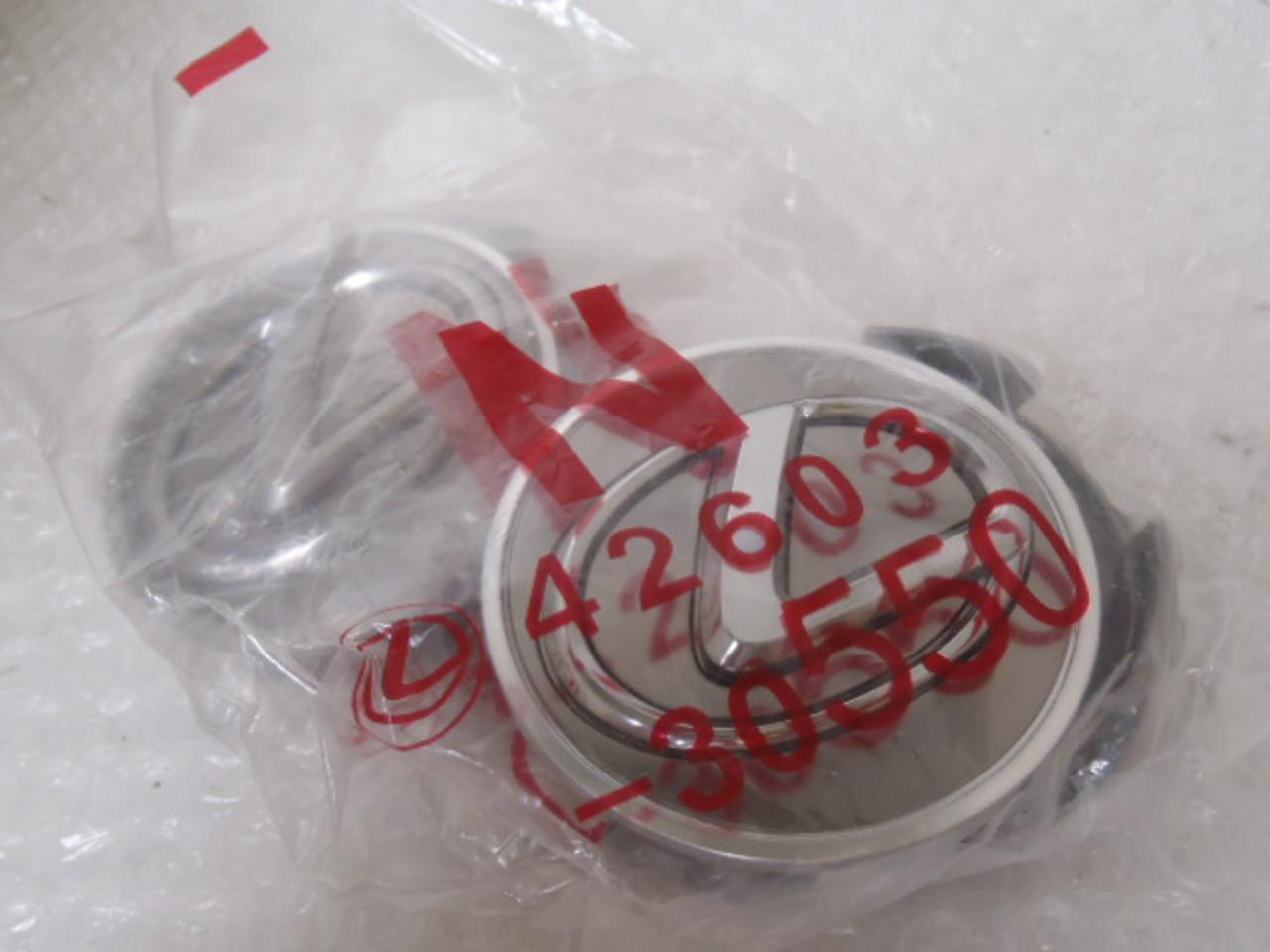 LEXUS純正 センターキャップ (42603-30550) | 新古品 | アップガレージ 岡崎宇頭店 | カー用品 タイヤホイール関連 ...