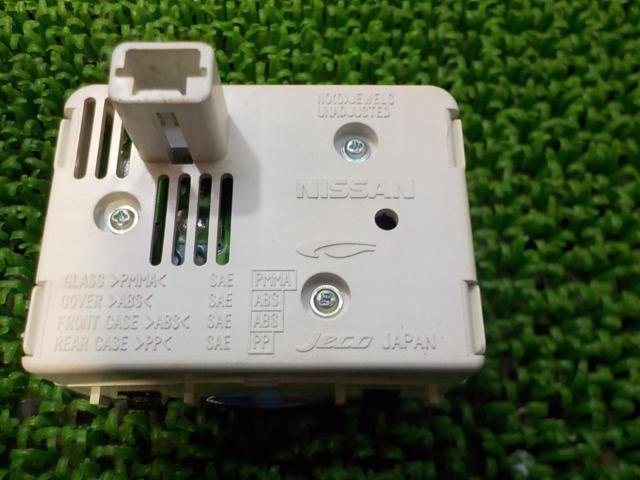 NISSAN Y50フーガ前期純正車載時計 | カー用品 インテリア その他インテリアを通販で購入する | 中古カー＆バイク用品の販売なら ...